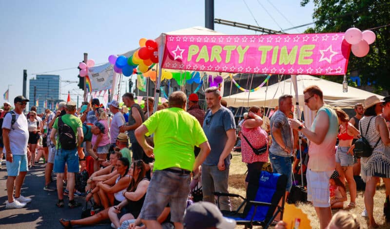 Die Kölner CSD-Parade 2023 in Bildern