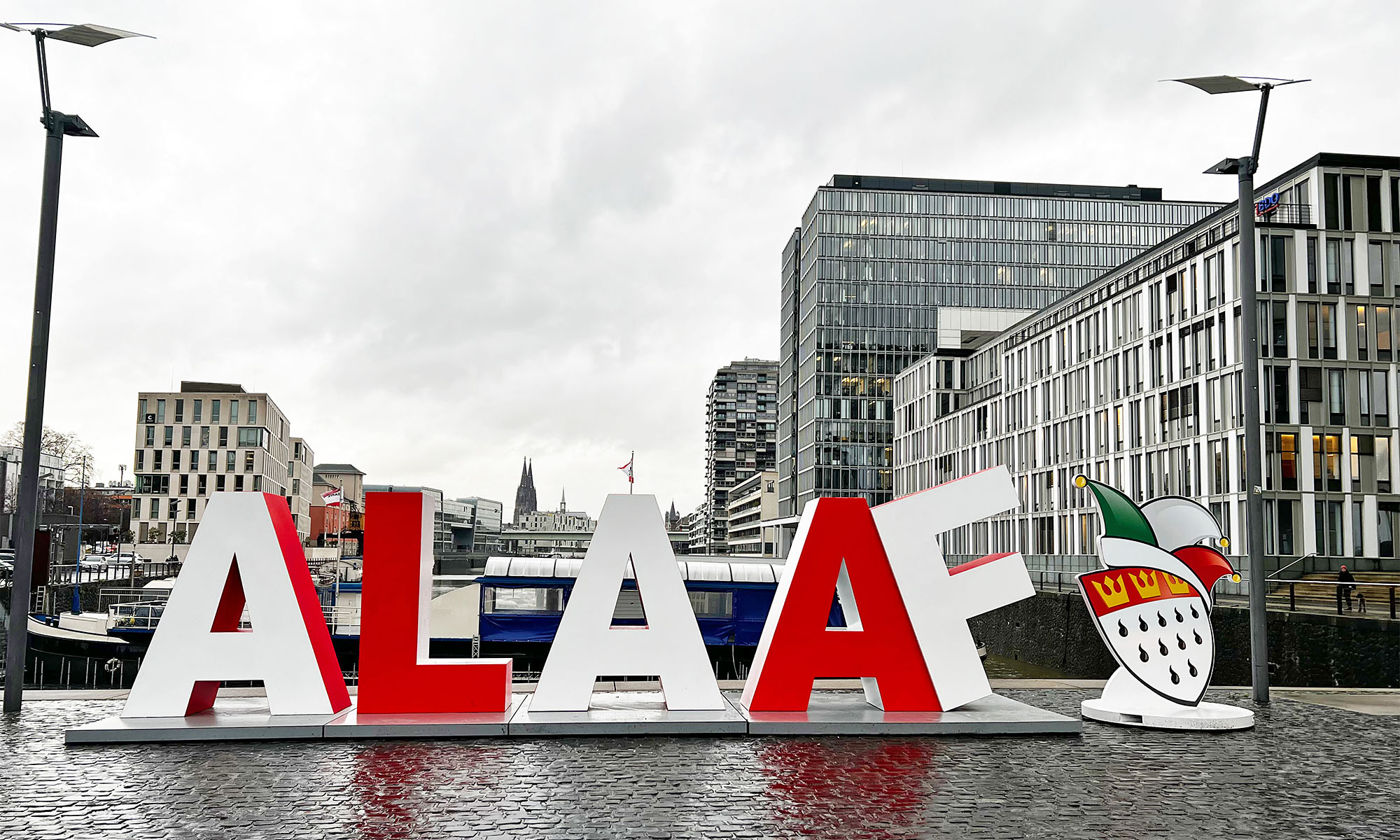 "Alaaf"-Schriftzug bald dauerhaft im Rheinauhafen