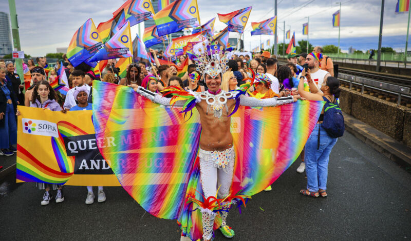 Die Kölner CSD-Parade 2025 in Bildern